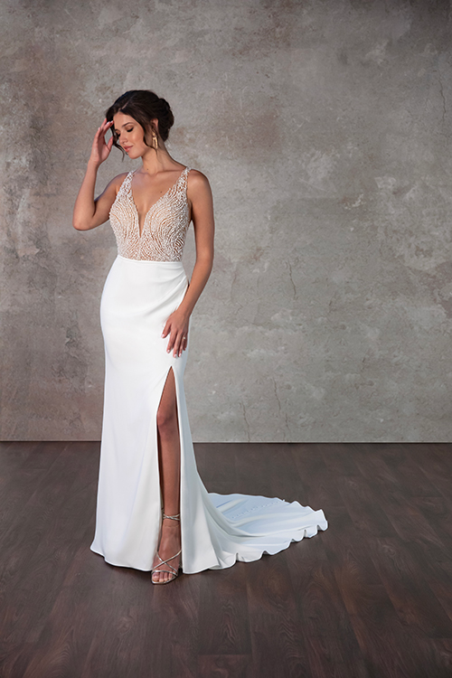 Essense of Australia - D4144 | White Wisteria Bridal Boutique