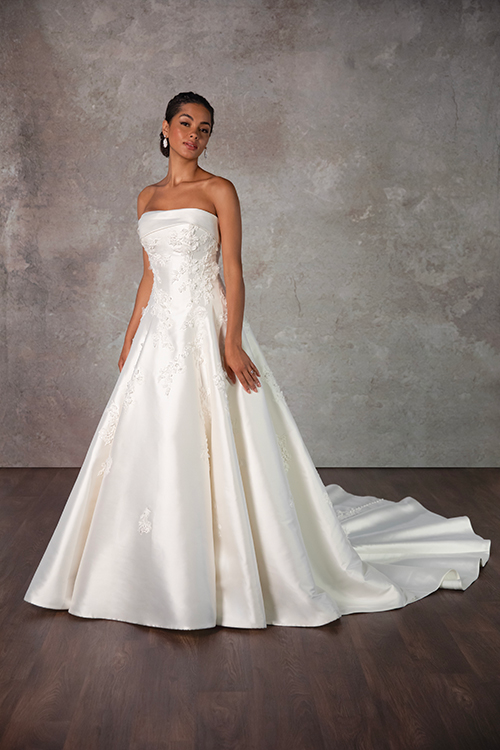 Essense of Australia - D4195 | White Wisteria Bridal Boutique